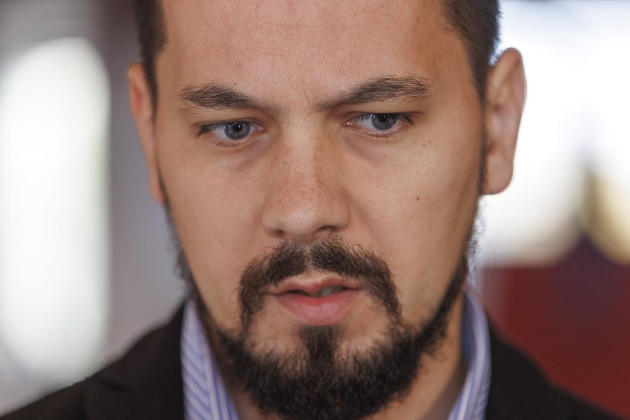 Kažimír by mal odstúpiť, pretože nevie vysvetliť pôvod majetku, tvrdí ...