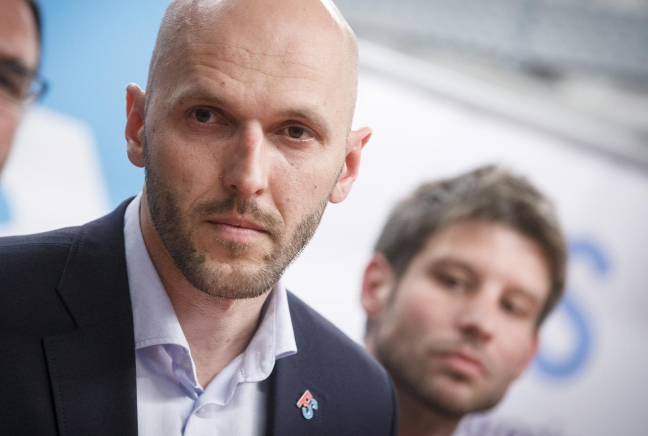 Fico a Matovič podľa Trubana rozširujú konšpirácie. Matovič to odmieta ...